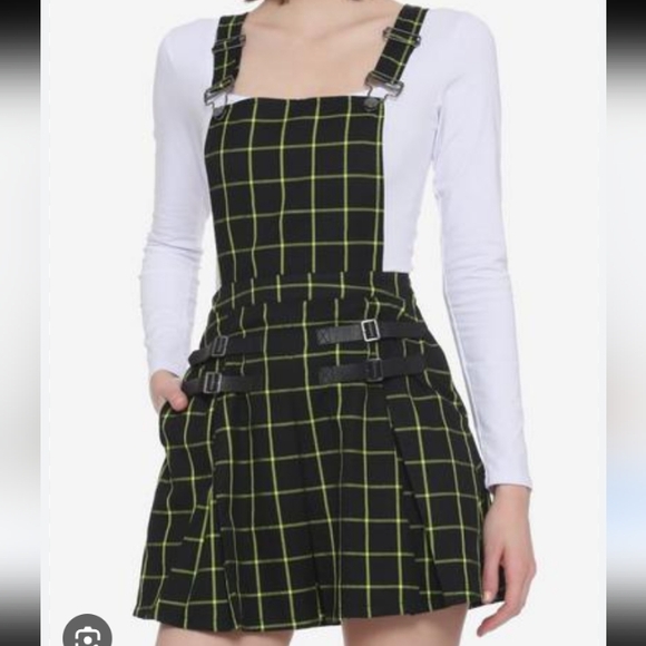 Hot Topic | Skirts | Hot Topic Green And Black Grid Pleated Skirtall ...